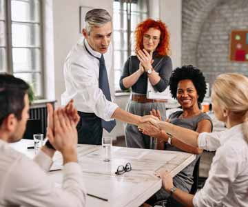 Reward & Rally Great Workers on Employee Appreciation Day – PlaqueMaker